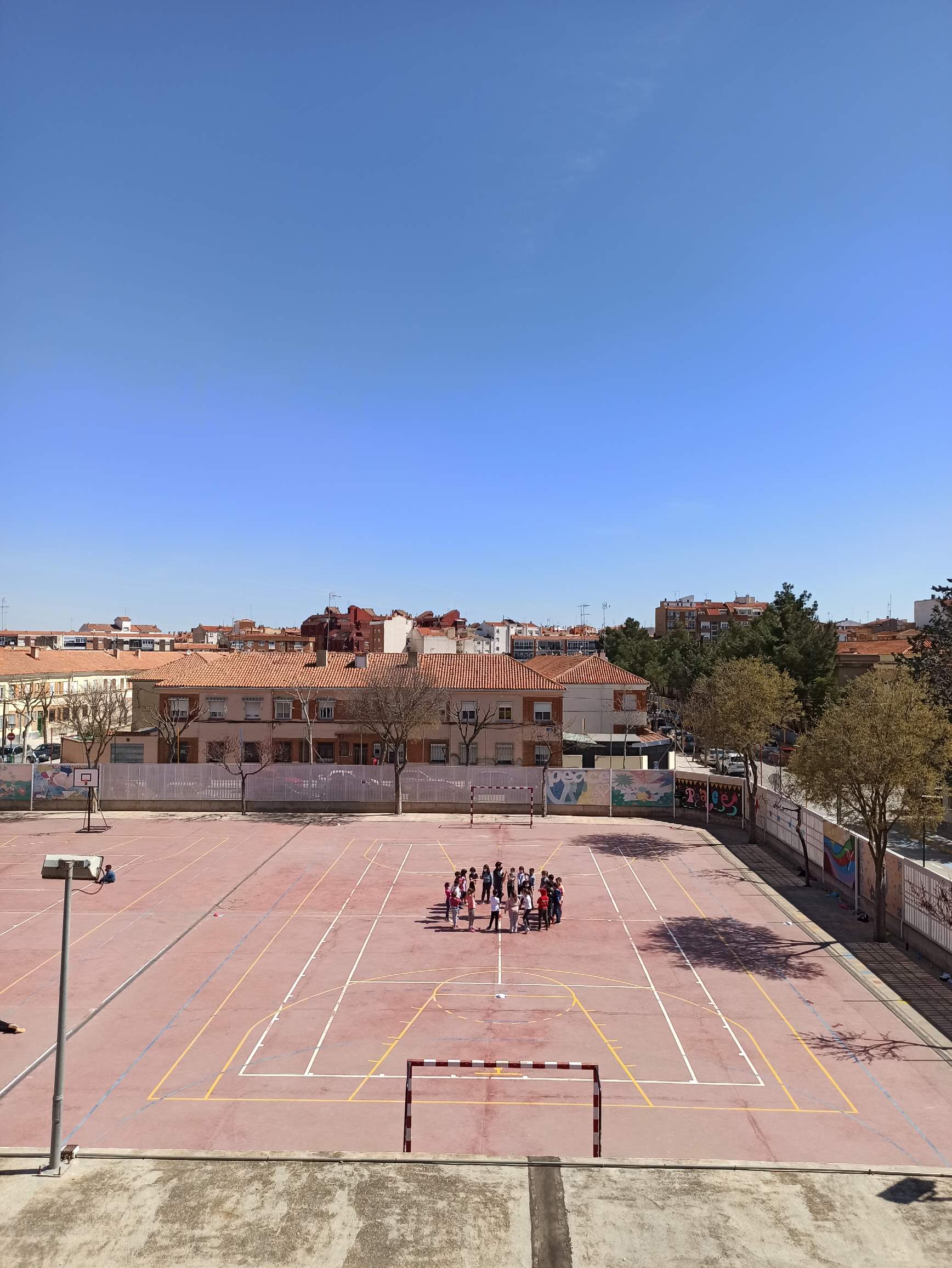 JUEGO EDUCACIÓN FÍSICA: «AMONG US». - Ricardo Sanchez Alfaro